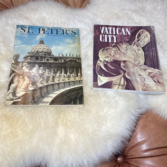 Vintage | Office | Vatican Cityst Peters Bundle Of Books Special ...